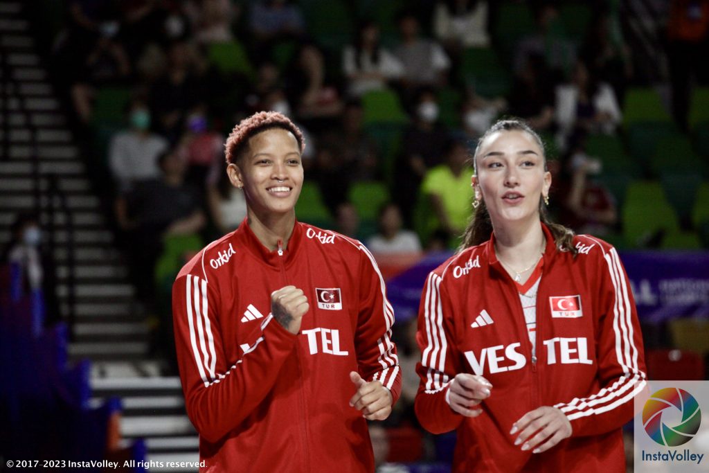 Melissa Vargas: A Stellar Performance in her First Show for Turkey in ...